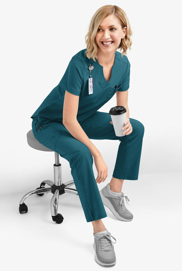 Easy STRETCH 1-Pocket Scallop Neck Scrub Top, Fashion Scrubs