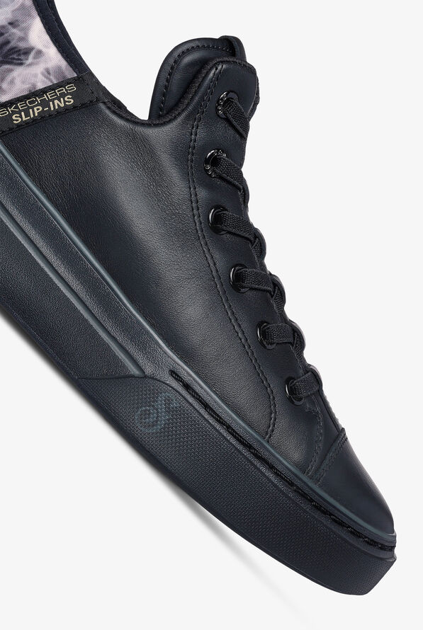 Skechers Street SNOOP ONE Black Athletic Lace Up Nursing Shoes ...