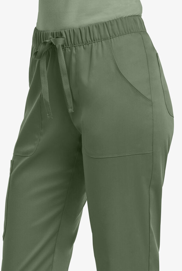 Maevn Matrix Elastic women's Petite Cargo Scrub Pants, Petite Scrubs