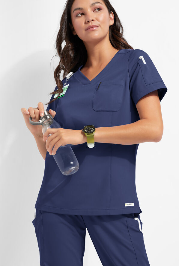 ReSurge Women's 3-Pocket Tuck-in V-Neck Scrub Top, Stretch Scrubs