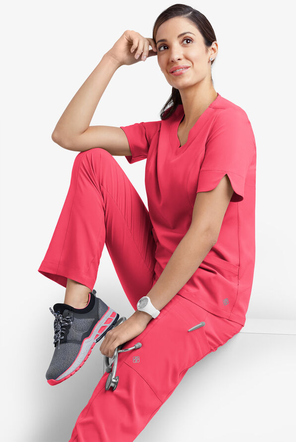 Blusa médica Easy STRETCH Aisha con escote corazón, Uniformes Médicos a ...