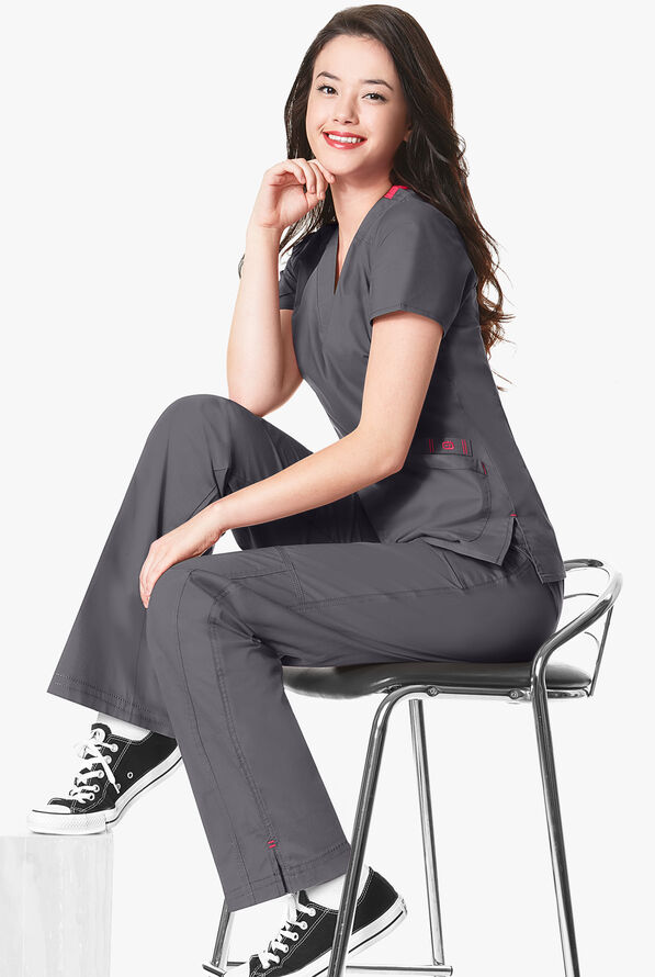 WonderWink WonderFLEX PETITE Faith Scrub Pants | Cargo Scrub Pants