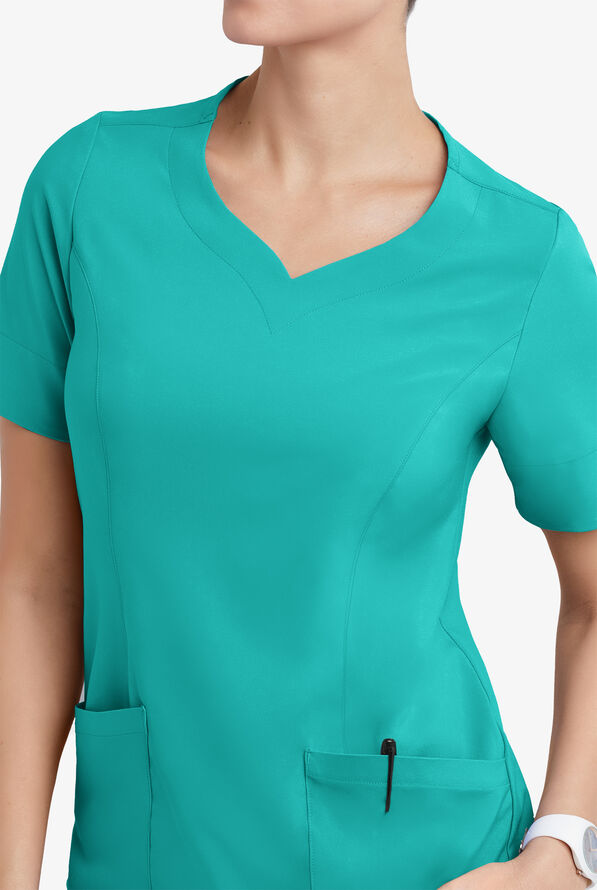 Blusa médica Easy STRETCH Aisha con escote corazón, Uniformes Médicos a ...