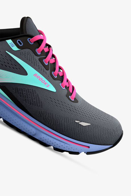 Brooks shoes, Brooks Nursing shoes, Uniform Advantage