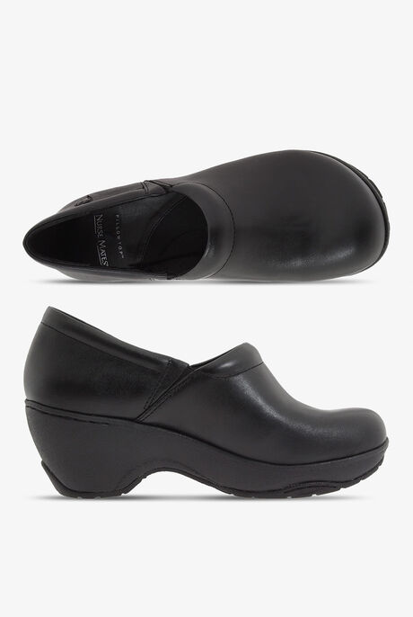 Nursing Clogs | Medical Shoes | Uniform Advantage