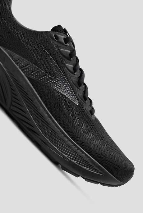 Brooks Nursing Shoes for Medical Workers | Uniform Advantage