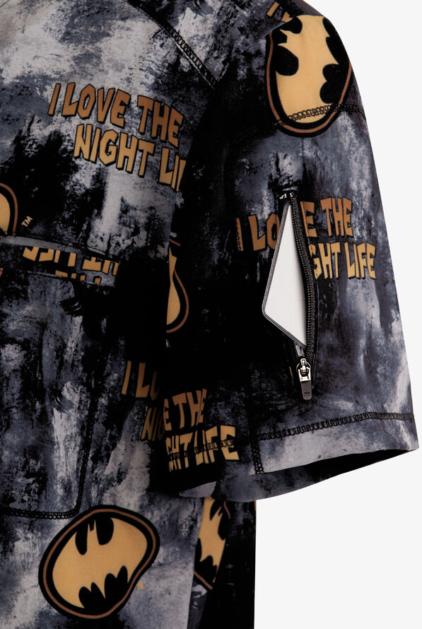 Cherokee Tooniforms Batman Men's Night Life Scrub Top, cartoon Scrubs