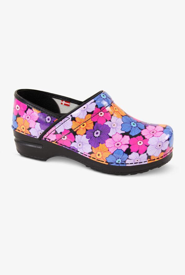 Sanita Women's Smart Step Melrose Patent Leather Nursing Clog, Nursing ...