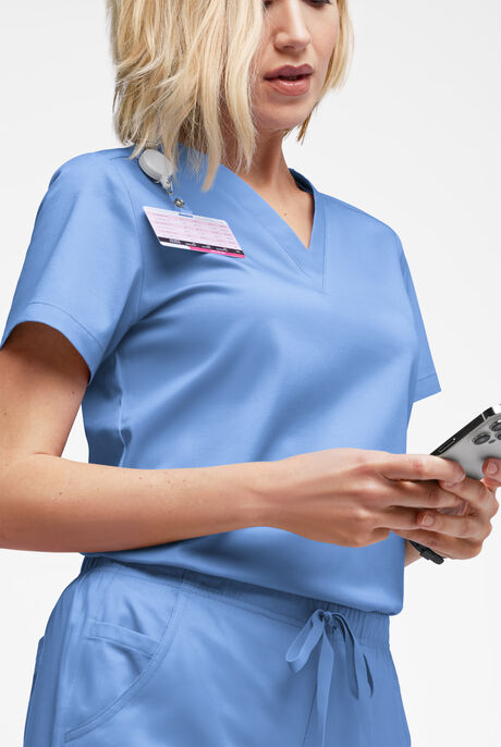 Tuck In Scrubs and Tops | Uniform Advantage