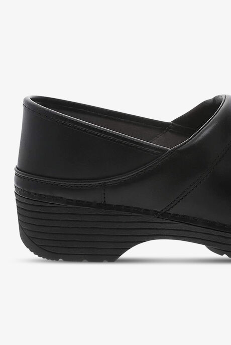 Nursing Clogs | Medical Shoes | Uniform Advantage